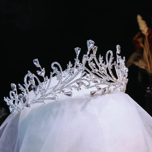 Accessories | Ornate Bridal Tiara Crown Detail Princess Queen Headdress ...